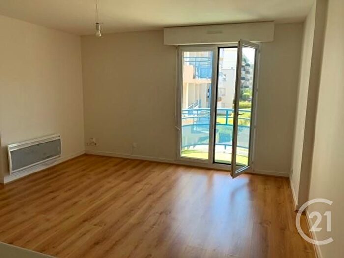 Appartement à louer - Joué-lès-Tours, Centre-ville - 2 pièces - 1 chambre