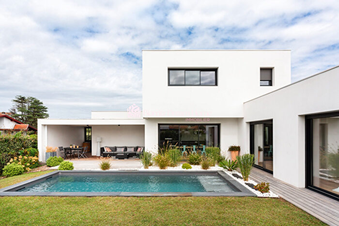 Anglet, Cinq Cantons : Maison 4 pièces à vendre