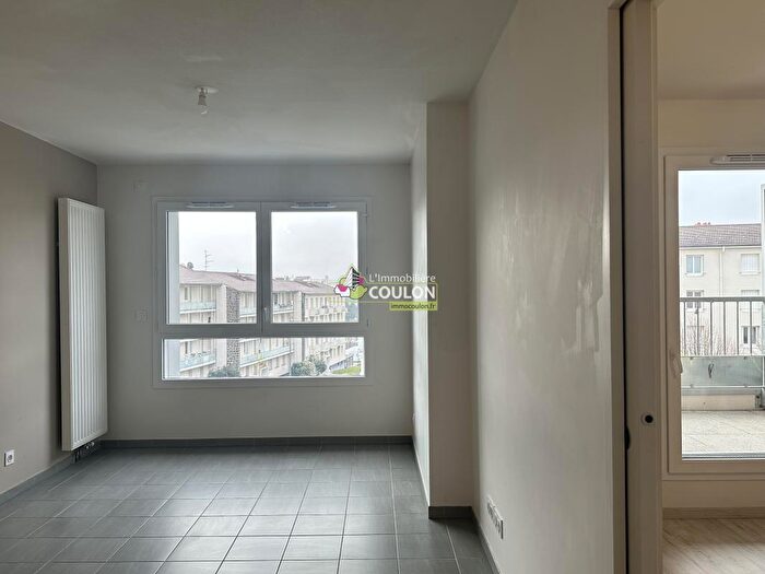 Appartement à louer - Clermont-Ferrand, Saint-Jacques - 3 pièces - 2 chambres