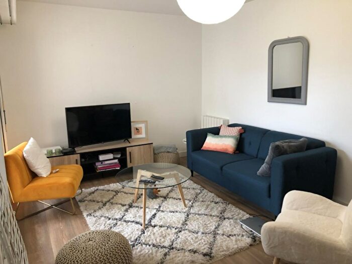 Appartement à louer - Lorient, Centre-ville - 2 pièces - 1 chambre