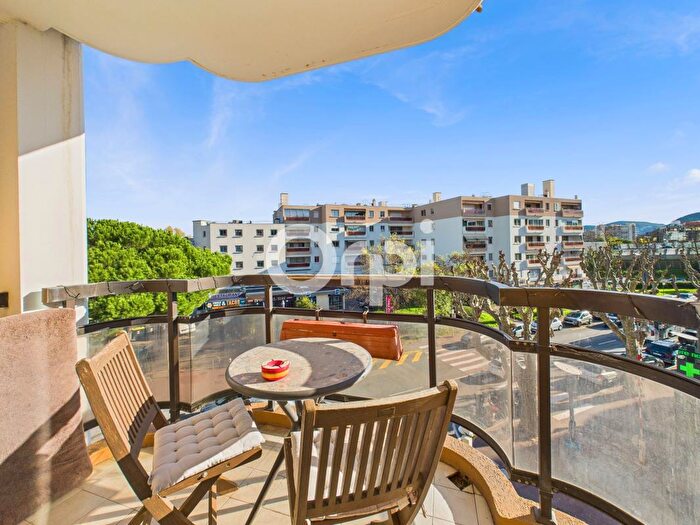 Appartement à vendre - Mandelieu-la-Napoule, Les Termes - 3 pièces - 2 chambres