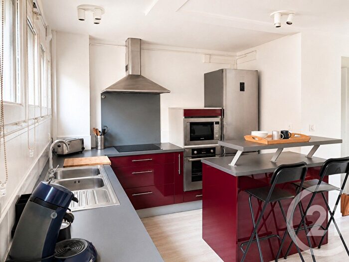 Appartement 3 pièces à Pau, Centre-ville, à louer
