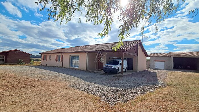 Maison 5 pièces à Taponnat-Fleurignac, à vendre