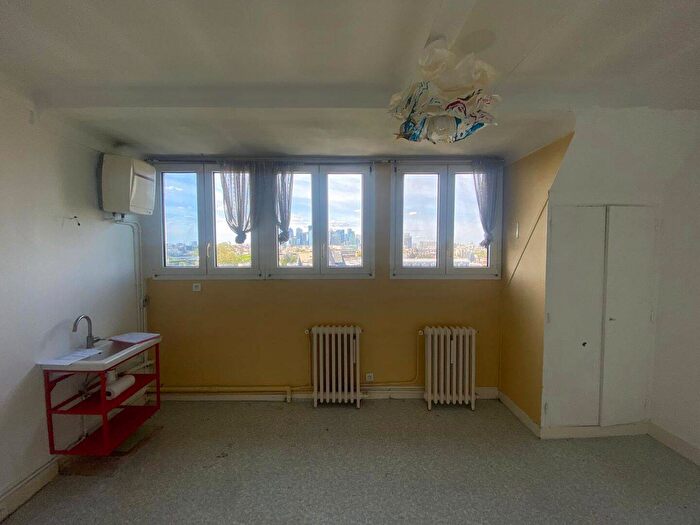 Appartement 1 pièce à louer - Parc d'Orléans, Neuilly-sur-Seine