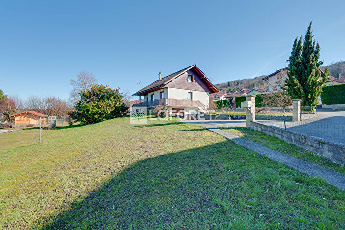 Maison à vendre - Publier - 6 pièces - 5 chambres