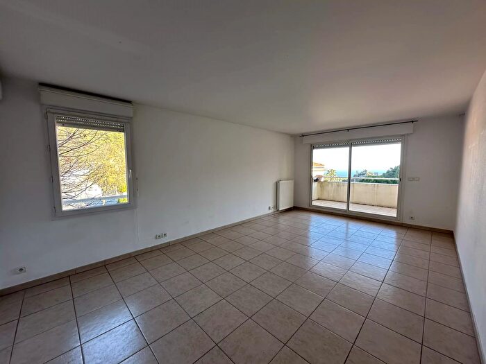 Appartement à louer - Èze - 3 pièces - 2 chambres