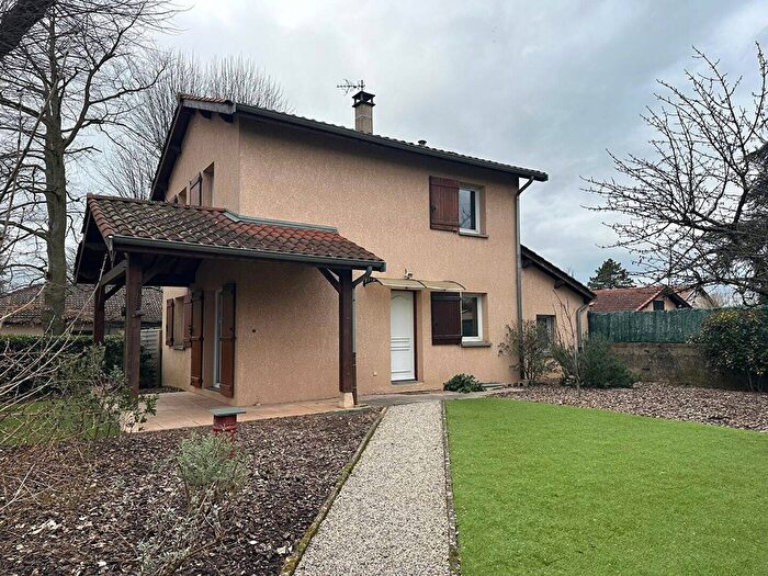 Maison à louer - Bord-de Osaone, Fontaines-sur-Saône - 4 pièces - 3 chambres