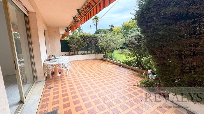 Appartement à vendre - Beaulieu-sur-Mer - 3 pièces - 2 chambres