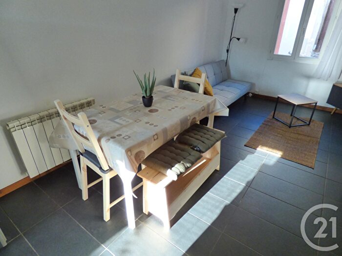 Nans-les-Pins : Appartement 2 pièces à louer