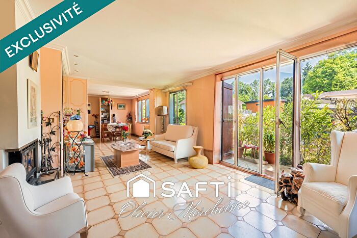 Maison à vendre - Montgeron, La Forêt - 7 pièces - 4 chambres