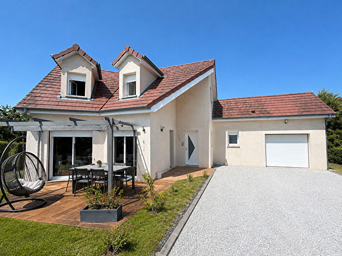 Maison 5 pièces à vendre à Pouilley-les-Vignes