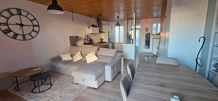 Maison 3 pièces à Les Martres-de-Veyre, à vendre