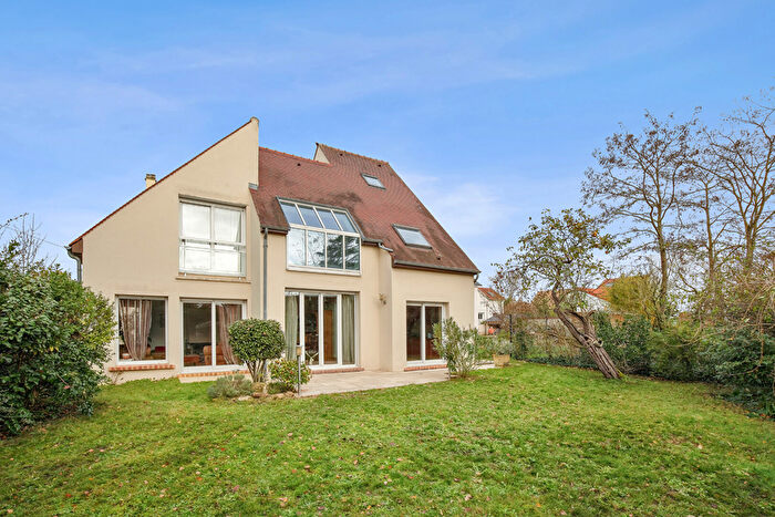 Chatou, Ouest : Maison 6 pièces à vendre