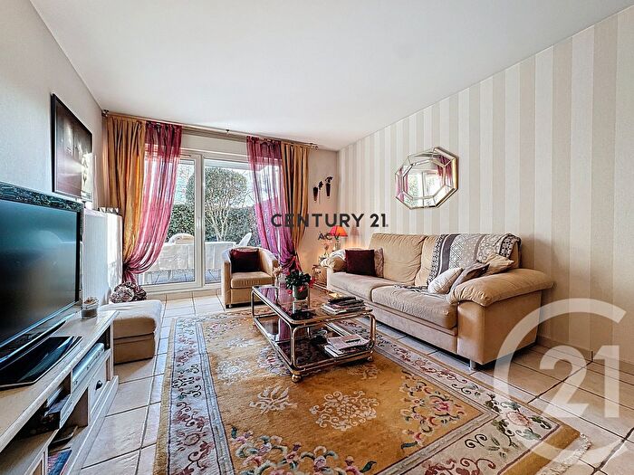 Appartement 3 pièces à vendre - Maisons-Alfort, Les Julliottes