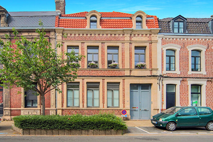 Maison 8 pièces à vendre à Béthune, Centre-ville