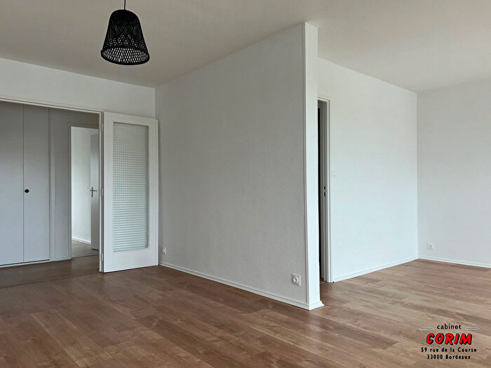 Appartement à louer - Le Bouscat, La Garenne, Carnot - 2 pièces - 1 chambre