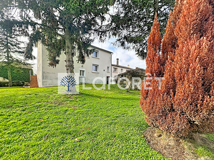 Maison à louer - Louin - 3 pièces - 2 chambres