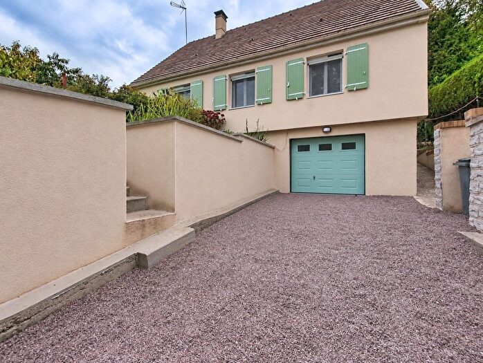 Chaumont-en-Vexin - Maison 5 pièces à vendre