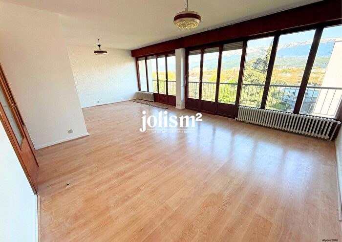 Comboire, Échirolles - Appartement 3 pièces à louer