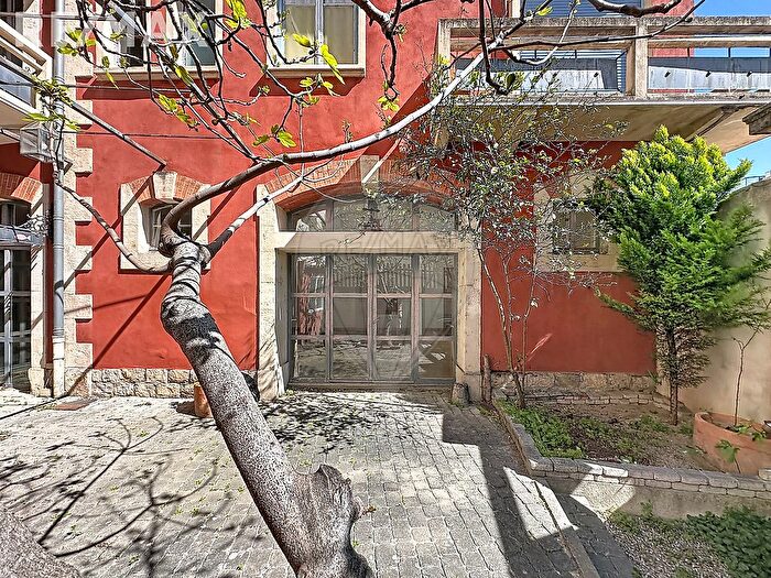 Maison 7 pièces à Nîmes, La Gazelle, Ventabren, à vendre