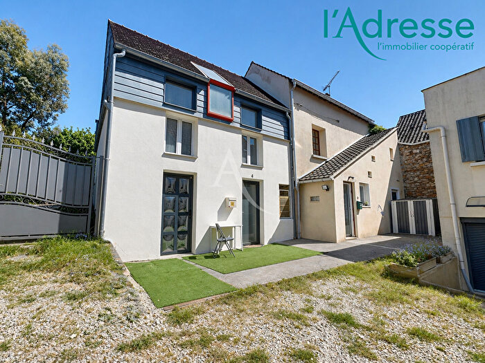 Maison 3 pièces à vendre à Bussy-Saint-Georges, Violennes, Village