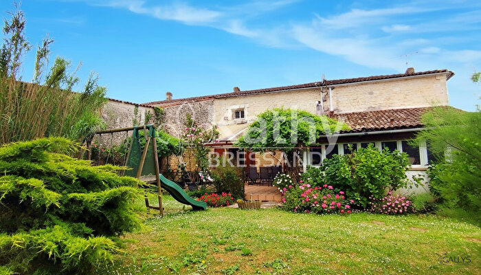 Maison 10 pièces à vendre - Saint-Quantin-de-Rançanne