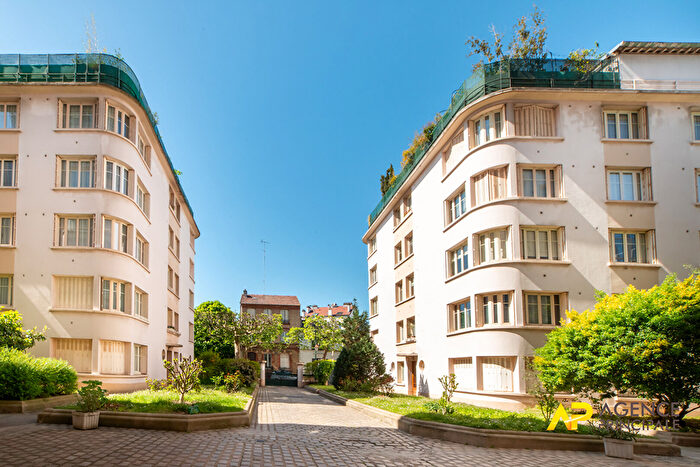 Appartement 5 pièces à vendre à La Garenne-Colombes, Centre Nord, Gare, Mairie
