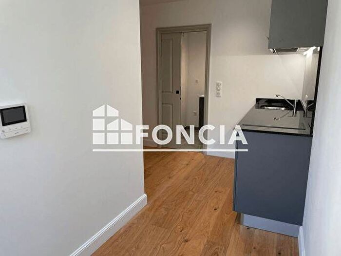 Appartement à louer - Léopold-Ville Vieille, Nancy - 1 pièce