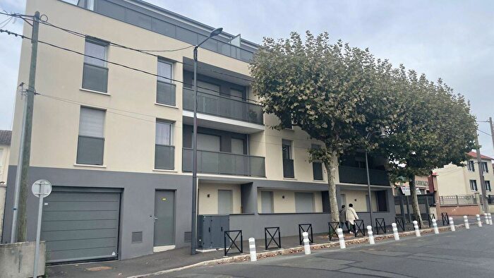 Appartement à louer - Haut Bonneuil, Bonneuil-sur-Marne - 2 pièces - 1 chambre