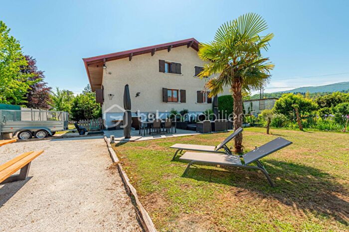 Maison 8 pièces à Rumilly, Les Collines, Nord, à vendre