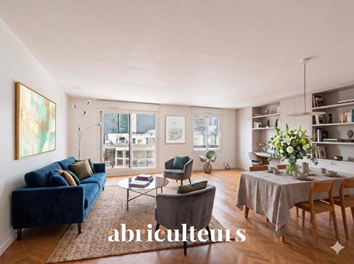 Courbevoie, Hôtel de ville - Appartement 5 pièces à vendre