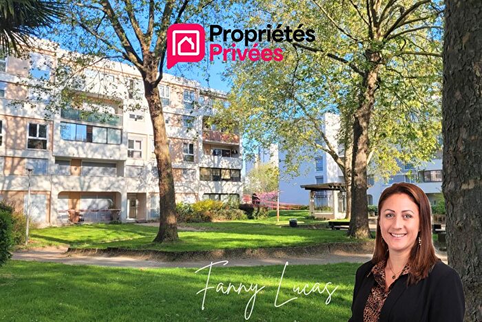 Appartement à vendre - Les Ulis, Plein Sud - 4 pièces - 2 chambres