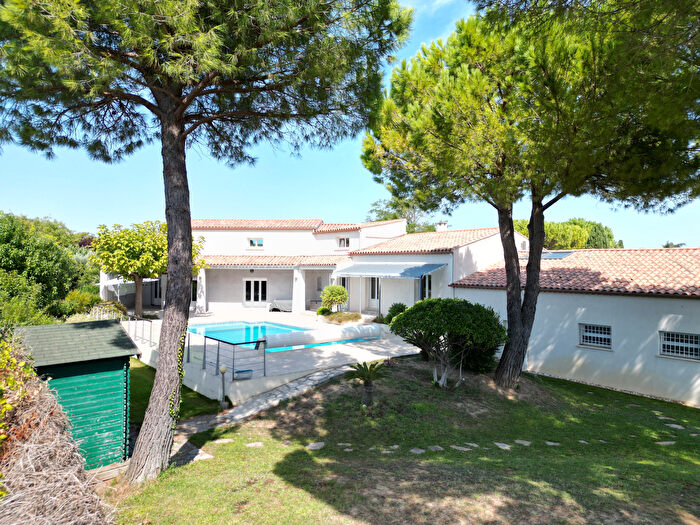 Maison 8 pièces à vendre à Poussan