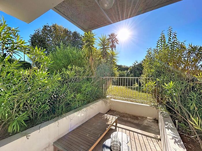 Appartement à vendre - Le Cannet, Bas Cannet - 1 pièce