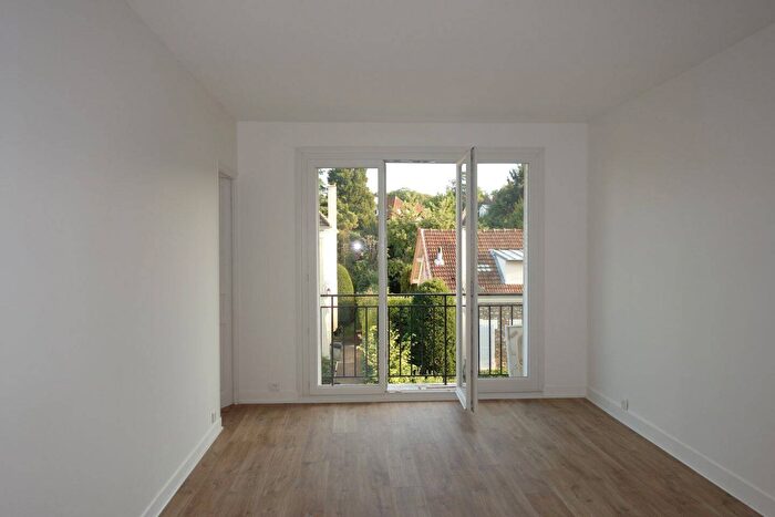 Appartement à louer - Viroflay - 3 pièces - 2 chambres