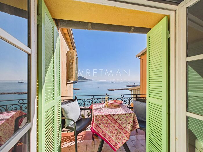 Appartement à vendre - Menton, Hôtel de Ville, Vieille Ville, Musée, Madone, Carnolès - 2 pièces - 1 chambre