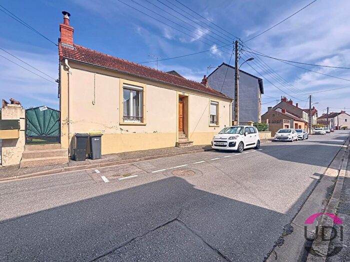 Maison à vendre - Montluçon, Saint-Jean, Chantoiseau, Ilets - 3 pièces - 2 chambres