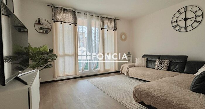 Appartement 4 pièces à Le Pontet, Centre-ville, Lac, à vendre