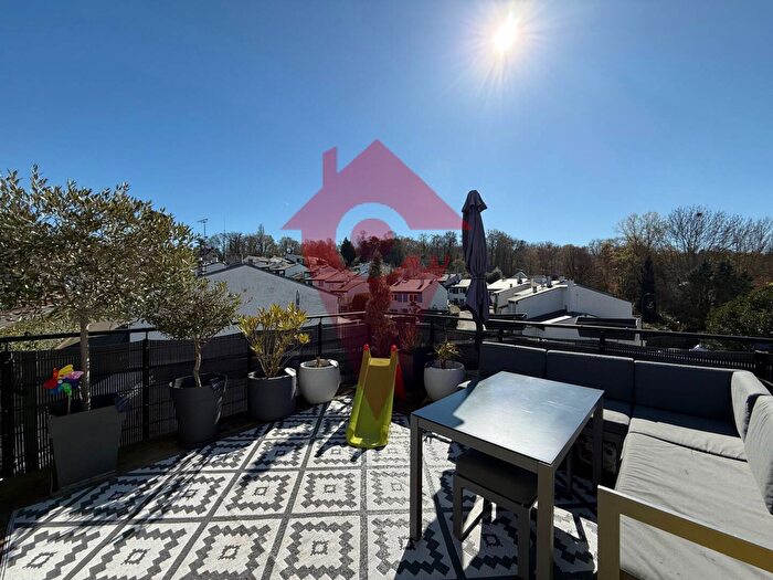 Appartement à louer - Orgeval - 4 pièces - 2 chambres