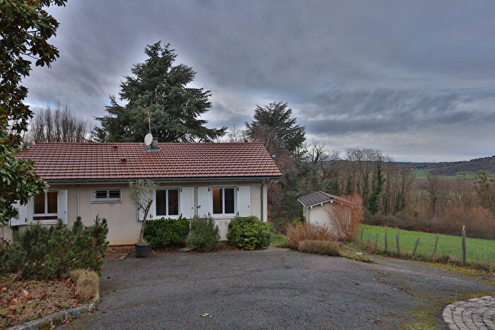 Maison à louer - Saint-Just-Chaleyssin - 4 pièces - 3 chambres