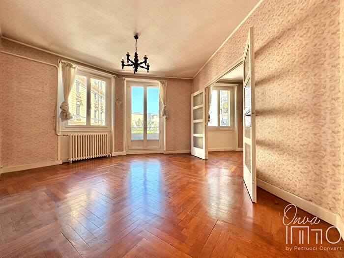 Appartement 4 pièces à vendre - Villeurbanne, République, Tolstoi