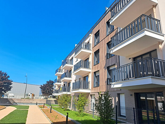 Appartement à louer - Noisy-le-Sec, Léo-Lagrange - 3 pièces - 2 chambres