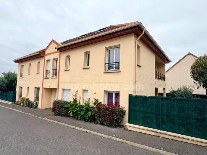Appartement 4 pièces à Linas, à vendre