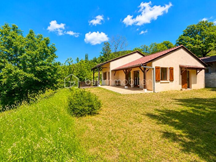 Maison 5 pièces à vendre à Saint-Point