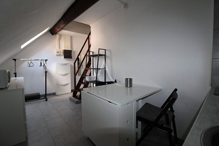 Appartement 1 pièce à Cordeliers, Dijon, à louer