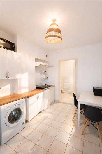 Appartement à louer - Préfecture Liberté, Lyon ème arrondissement - 2 pièces - 1 chambre