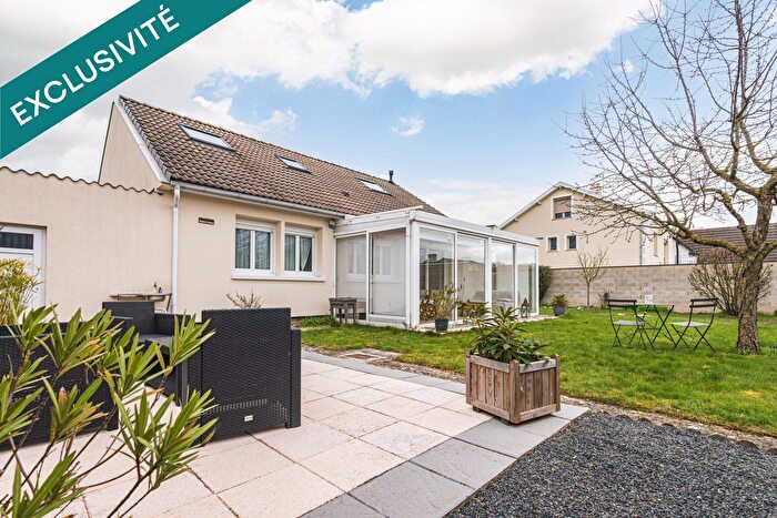 Maison à vendre - Prunay - 6 pièces - 4 chambres