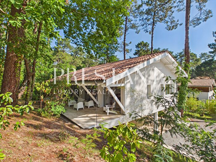 Maison 6 pièces à Biscarrosse, Biscarrosse Plage, à vendre