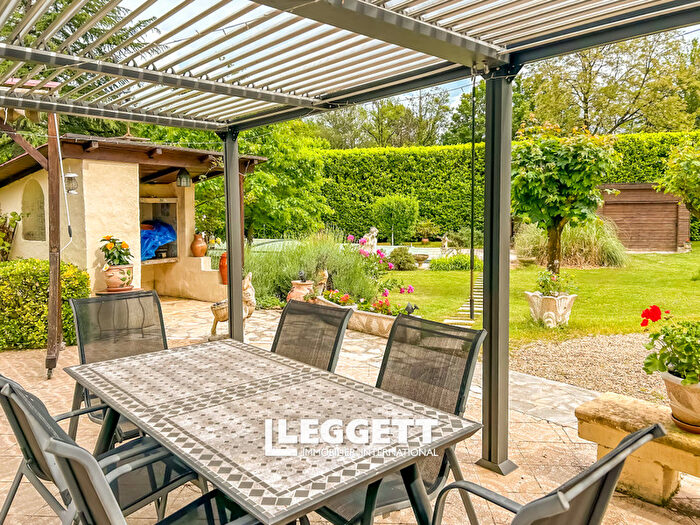 Maison 8 pièces à vendre à Grun-Bordas
