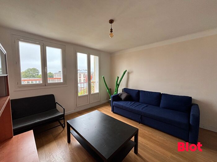 Appartement 3 pièces à Brest, Kerbonne, Mesdoun, à louer